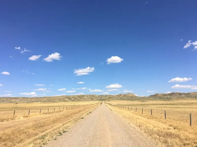 The Best Southern Saskatchewan Road Trip Itinerary (2023)