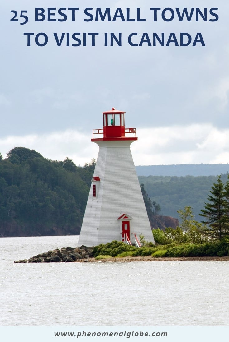 29 Most Charming Small Towns To Visit In Canada (2023)